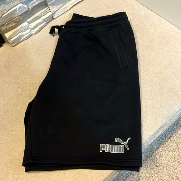 Puma | Shorts | Puma Sweat Shorts Xl | Poshmark